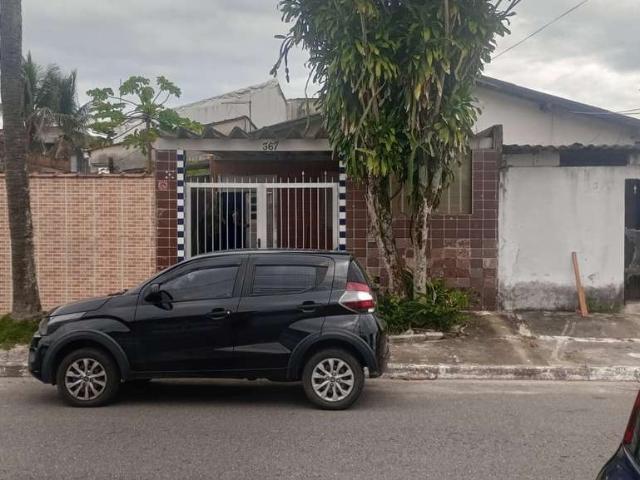 Casa / Sobrado para Venda em Praia Grande/SP Tupi 2 Quartos