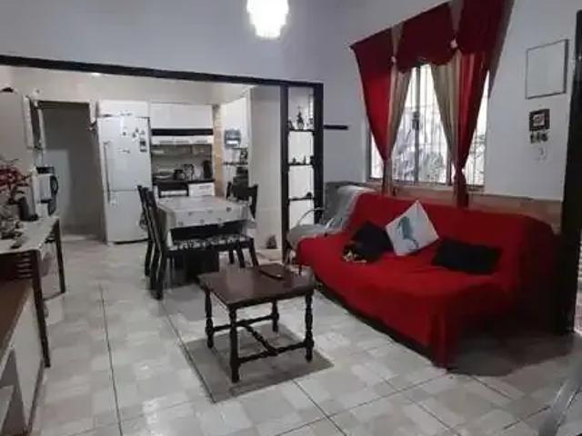 Casa / Sobrado para Venda em Praia Grande/SP Tupi 2 Quartos