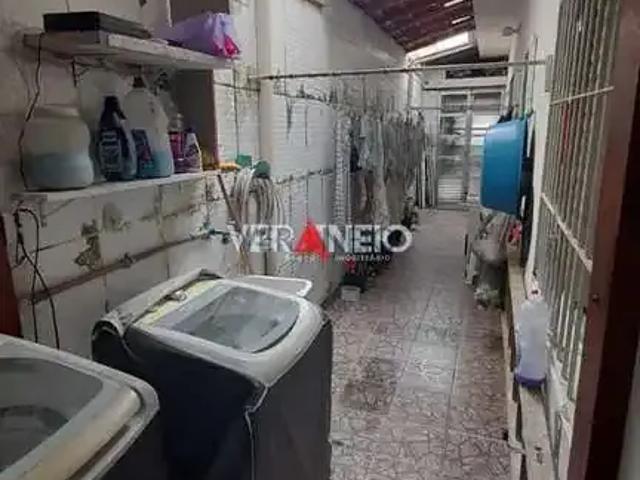 Casa / Sobrado para Venda em Praia Grande/SP Tupi 2 Quartos