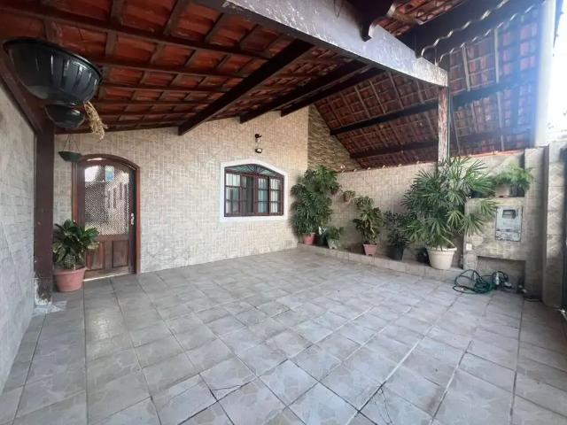 Casa / Sobrado para Venda em Praia Grande/SP Tupi 2 Quartos
