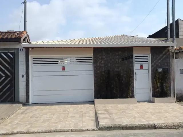 Casa / Sobrado para Venda em Praia Grande/SP Tupi 2 Quartos