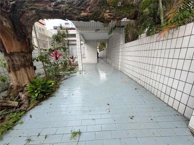 Casa / Sobrado para Venda em Praia Grande/SP Tupi 2 Quartos