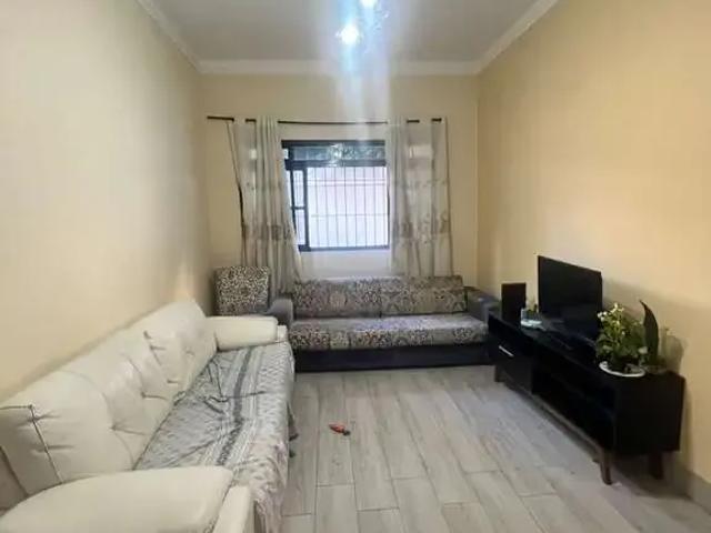 Casa / Sobrado para Venda em Praia Grande/SP Tupi 2 Quartos