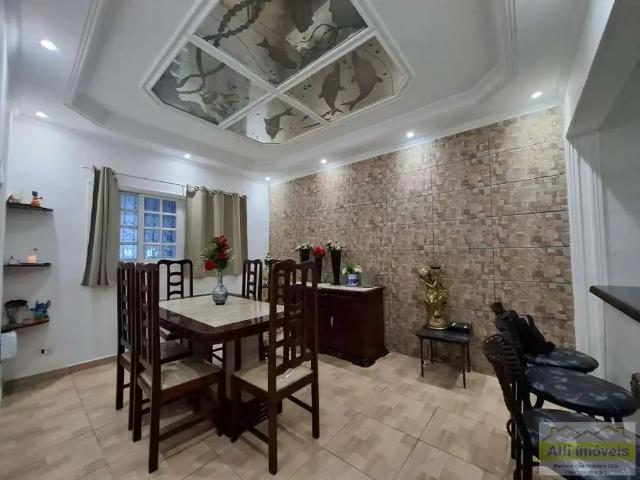 Casa / Sobrado para Venda em Praia Grande/SP Tupi 2 Quartos