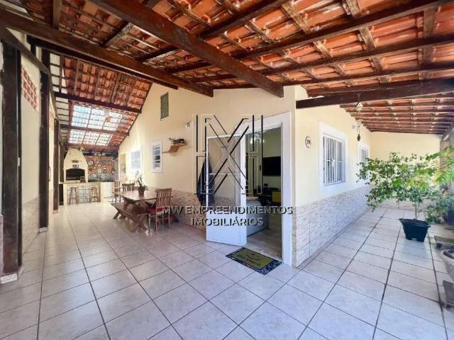 Casa / Sobrado para Venda em Praia Grande/SP Tupi 2 Quartos