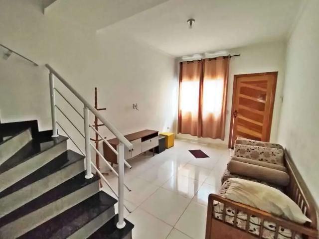 Casa / Sobrado para Venda em Praia Grande/SP Tupi 2 Quartos