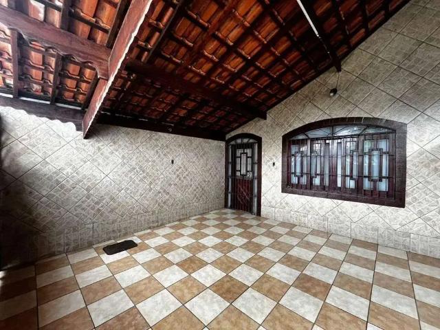 Casa / Sobrado para Venda em Praia Grande/SP Tupi 2 Quartos