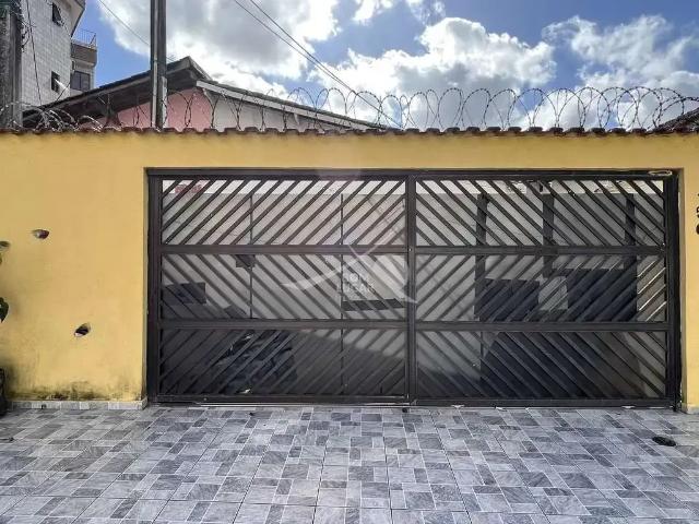 Casa / Sobrado para Venda em Praia Grande/SP Tupi 2 Quartos