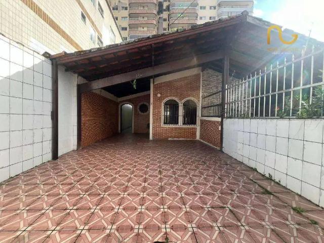 Casa / Sobrado para Venda em Praia Grande/SP Tupi 2 Quartos