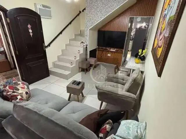 Casa / Sobrado para Venda em Praia Grande/SP Tupi 2 Quartos