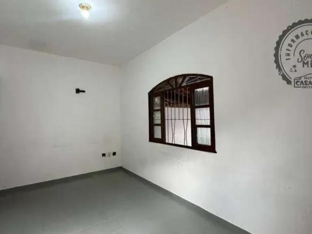 Casa / Sobrado para Venda em Praia Grande/SP Tupi 2 Quartos