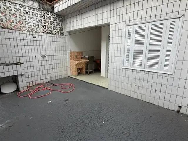 Casa / Sobrado para Venda em Praia Grande/SP Tupi 2 Quartos