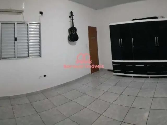 Casa / Sobrado para Venda em Praia Grande/SP Tupi 2 Quartos