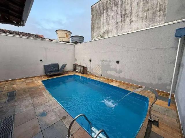 Casa / Sobrado para Venda em Praia Grande/SP Tupi 2 Quartos