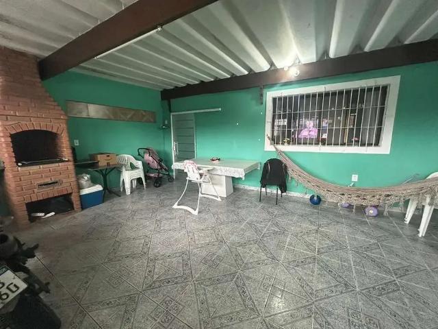 Casa / Sobrado para Venda em Praia Grande/SP Tupi 2 Quartos