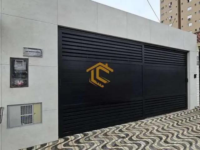 Casa / Sobrado para Venda em Praia Grande/SP Tupi 2 Quartos