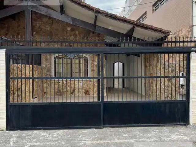 Casa / Sobrado para Venda em Praia Grande/SP Tupi 2 Quartos