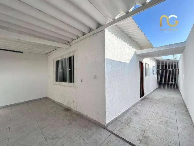 Casa / Sobrado para Venda em Praia Grande/SP Tupi 2 Quartos