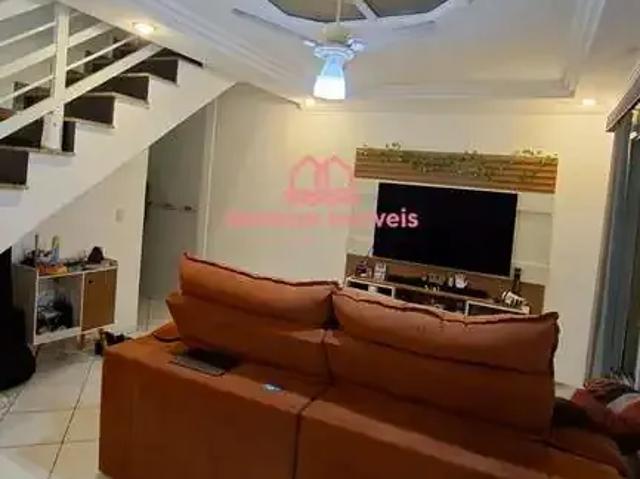 Casa / Sobrado para Venda em Praia Grande/SP Tupi 2 Quartos