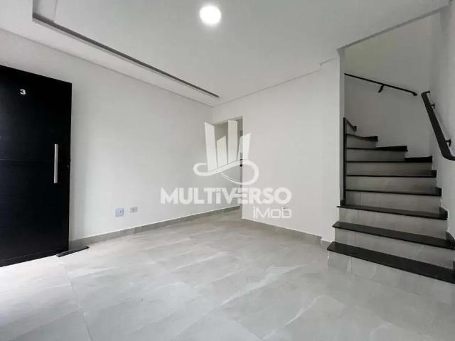 Casa / Sobrado para Venda em Praia Grande/SP Tupi 2 Quartos