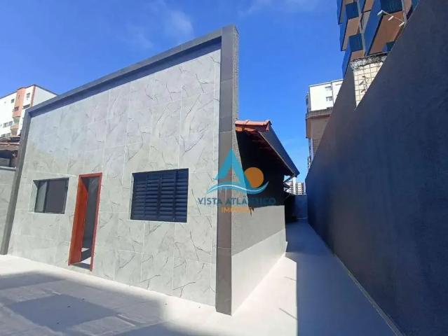 Casa / Sobrado para Venda em Praia Grande/SP Tupi 3 Quartos