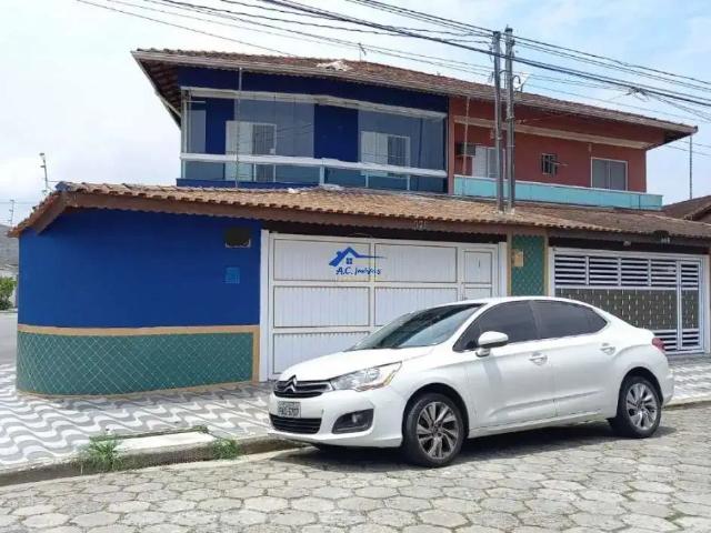Casa / Sobrado para Venda em Praia Grande/SP Tupi 3 Quartos