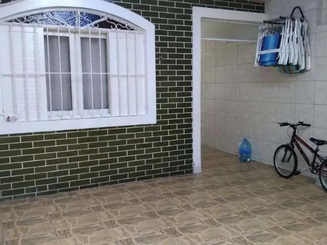 Casa / Sobrado para Venda em Praia Grande/SP Tupi 3 Quartos