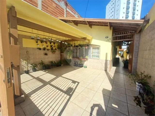 Casa / Sobrado para Venda em Praia Grande/SP Tupi 3 Quartos