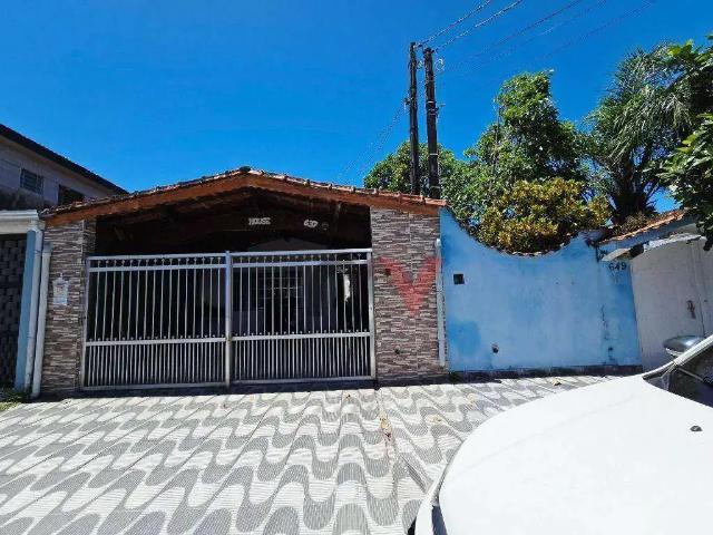 Casa / Sobrado para Venda em Praia Grande/SP Tupi 3 Quartos