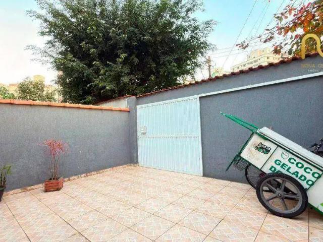 Casa / Sobrado para Venda em Praia Grande/SP Tupi 3 Quartos