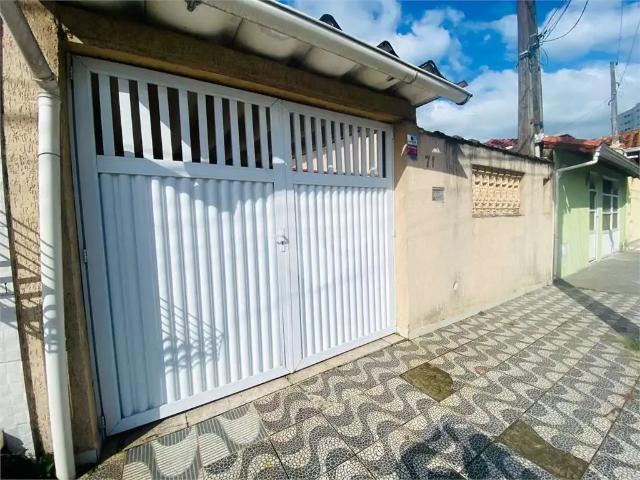 Casa / Sobrado para Venda em Praia Grande/SP Tupi 3 Quartos