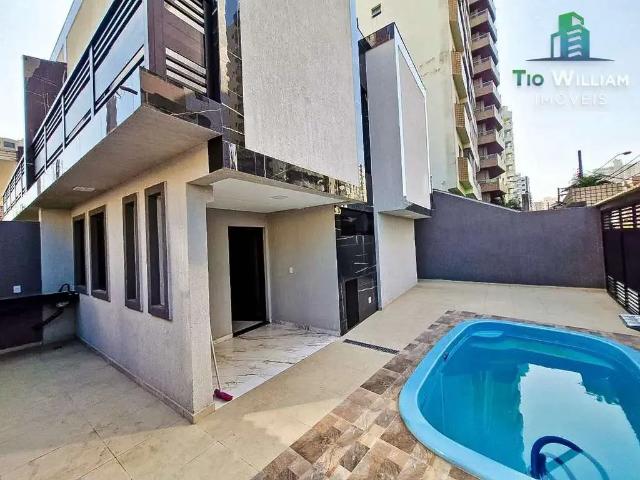 Casa / Sobrado para Venda em Praia Grande/SP Tupi 3 Quartos