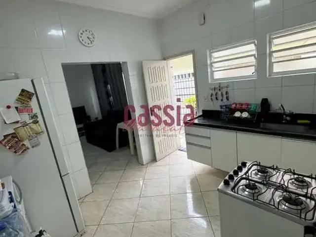 Casa / Sobrado para Venda em Praia Grande/SP Tupi 3 Quartos