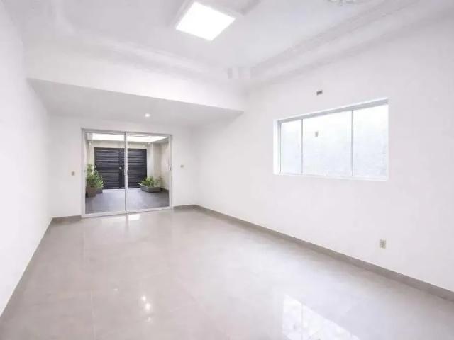 Casa / Sobrado para Venda em Praia Grande/SP Tupi 3 Quartos