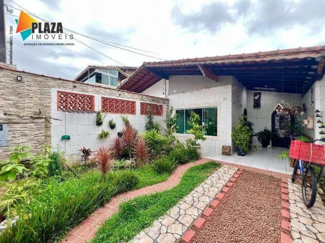 Casa / Sobrado para Venda em Praia Grande/SP Tupi 4 Quartos