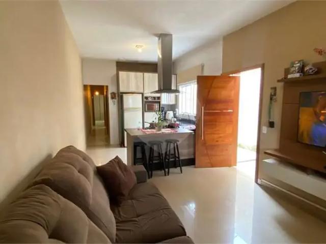 Casa / Sobrado para Venda em Praia Grande/SP Tupi 4 Quartos