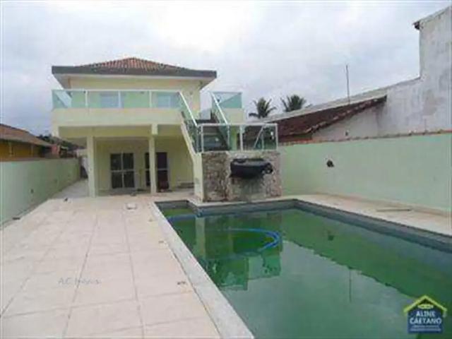 Casa / Sobrado para Venda em Praia Grande/SP Tupi 6 Quartos