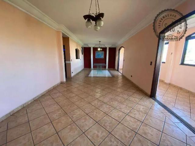 Casa / Sobrado para Venda em Praia Grande/SP Tupiry 5 Quartos