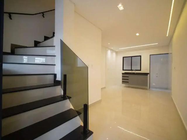 Casa / Sobrado para Venda em Praia Grande/SP Vila Mirim 2 Quartos