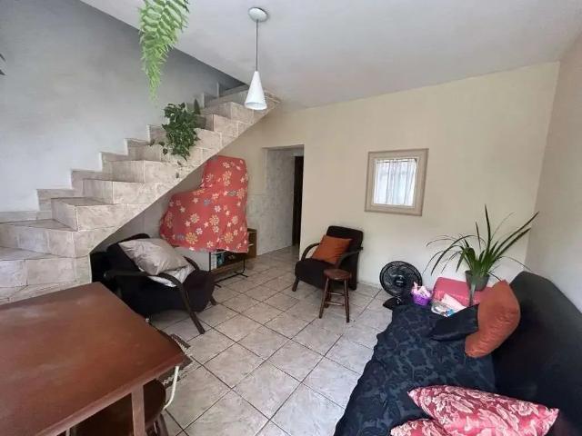 Casa / Sobrado para Venda em Praia Grande/SP Vila Mirim 2 Quartos