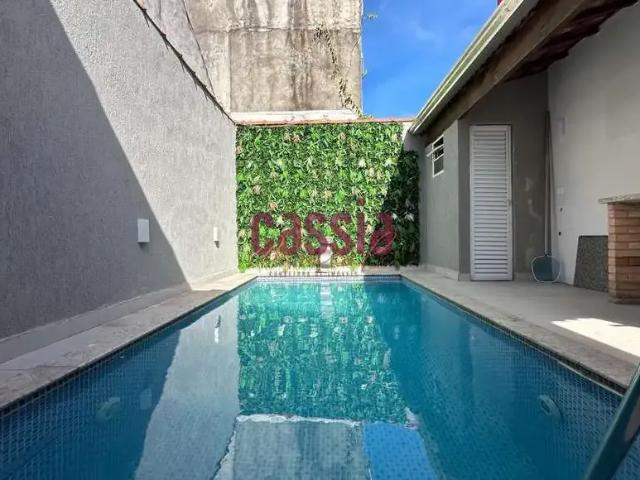 Casa / Sobrado para Venda em Praia Grande/SP Vila Mirim 2 Quartos
