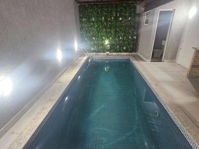 Casa / Sobrado para Venda em Praia Grande/SP Vila Mirim 2 Quartos