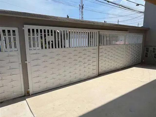 Casa / Sobrado para Venda em Praia Grande/SP Vila Mirim 2 Quartos