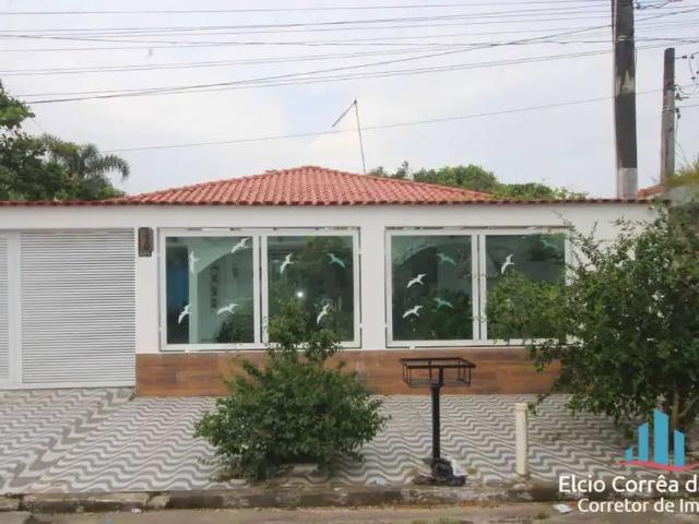 Casa / Sobrado para Venda em Praia Grande/SP Vila Mirim 3 Quartos