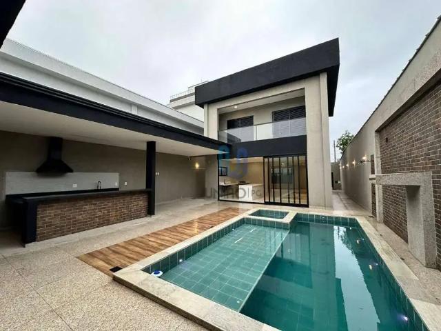 Casa / Sobrado para Venda em Praia Grande/SP Vila Mirim 4 Quartos