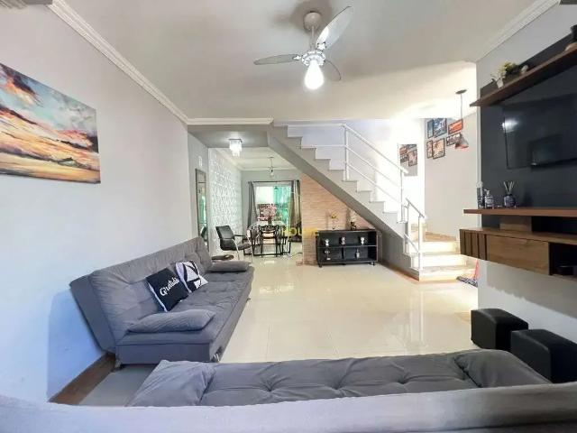 Casa / Sobrado para Venda em Praia Grande/SP Vila Caiçara 3 Quartos