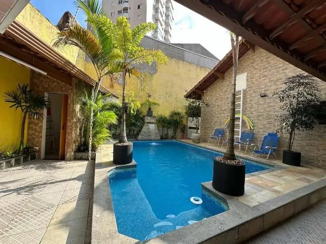 Casa / Sobrado para Venda em Praia Grande/SP Vila Caiçara 3 Quartos