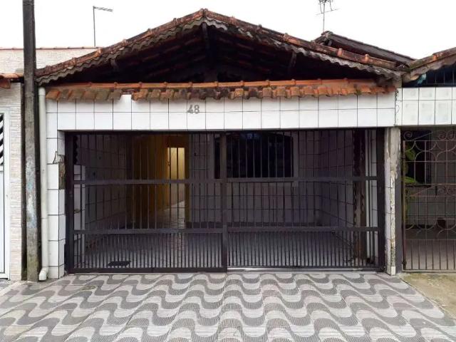 Casa / Sobrado para Venda em Praia Grande/SP Vila Caiçara 3 Quartos