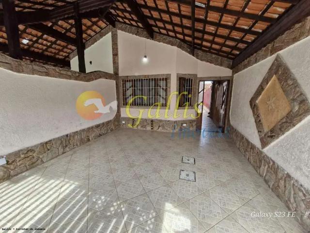 Casa / Sobrado para Venda em Praia Grande/SP Vila Caiçara 3 Quartos