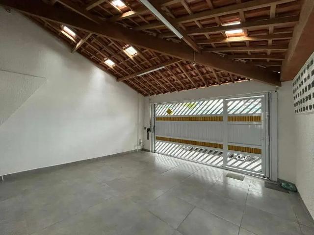 Casa / Sobrado para Venda em Praia Grande/SP Vila Caiçara 3 Quartos